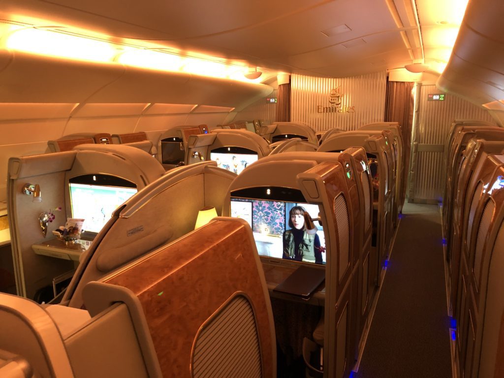 Emirates First Class Suites San Francisco to Dubai on the A380 - full ...