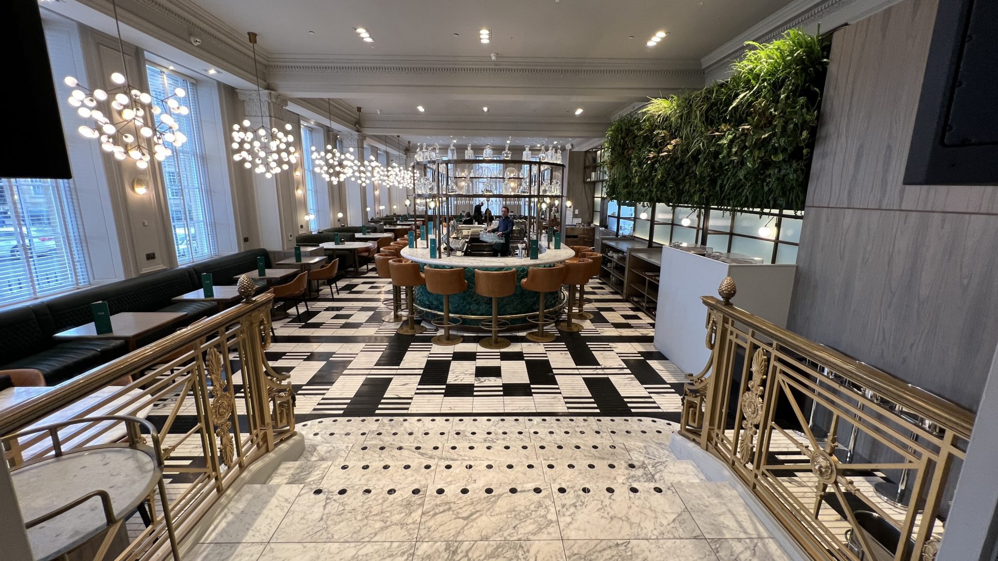 Review: Kimpton Glasgow The Blythswood Square Hotel - Monkey Miles