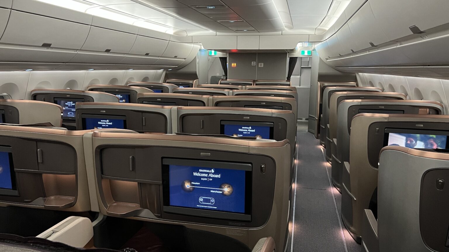 Review: Singapore Airlines Business Class A350-900 flight from Houston ...