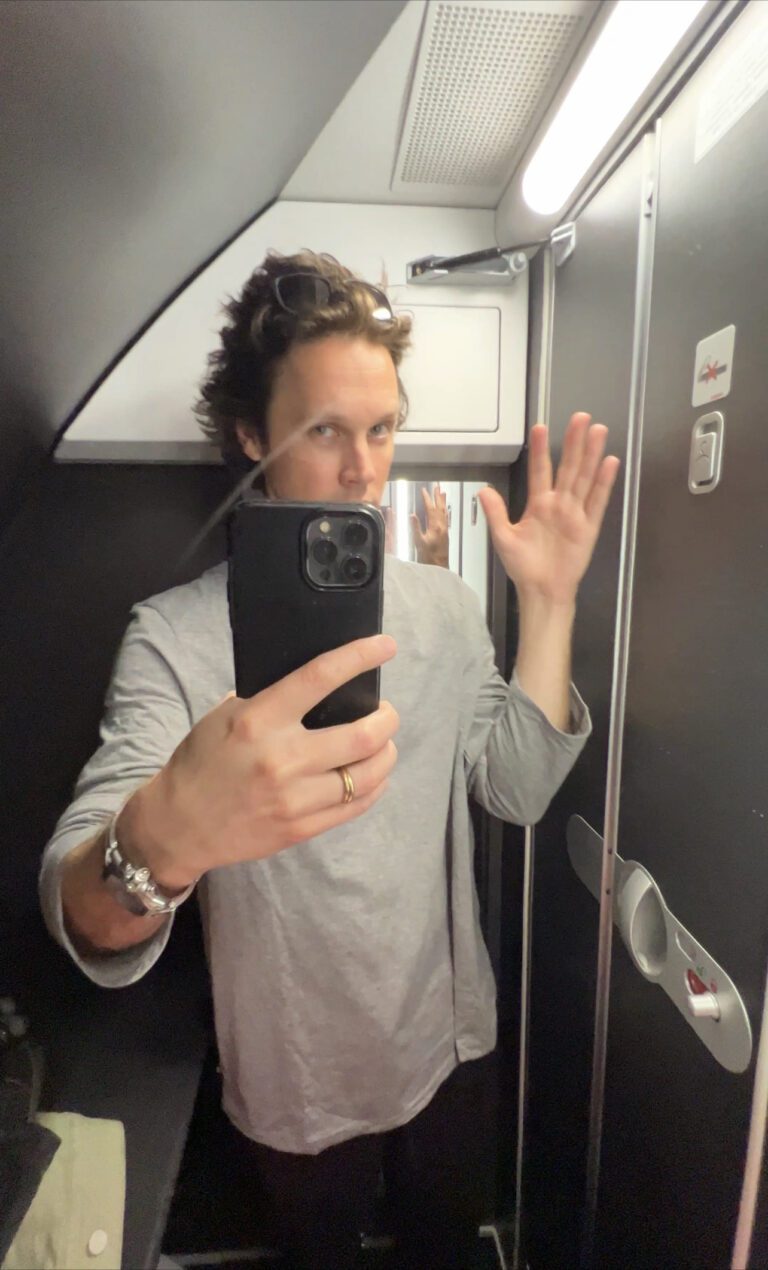 Review: Virgin Atlantic Upper Class A330-900neo + Is the Retreat Suite ...