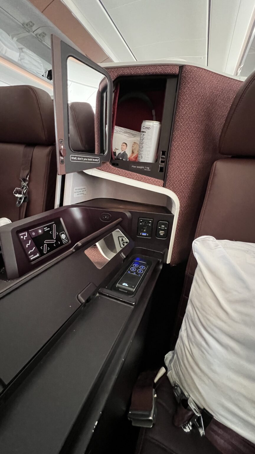 Review: Virgin Atlantic Upper Class A330-900neo + Is the Retreat Suite the best business class ...